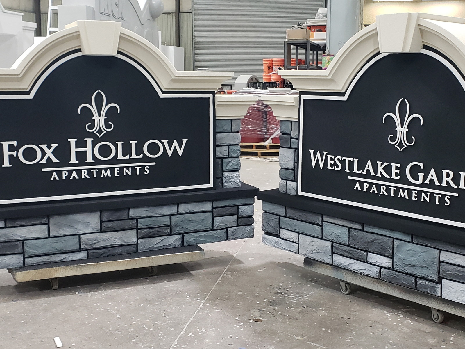 Monument Signs in Dallas - Custom Signage Company